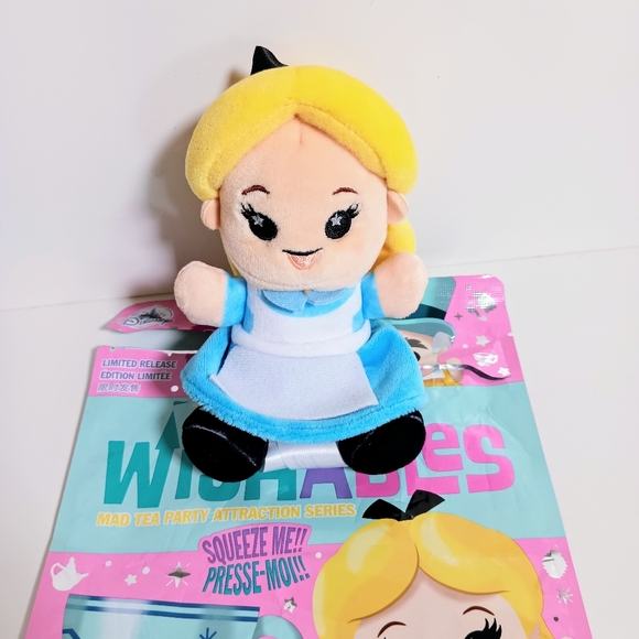 Disney | Toys | Disney Wishables Alice In Wonderland Series Alice Plush ...